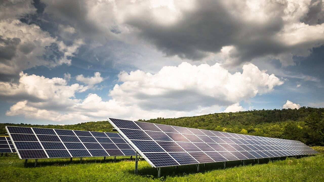 Why Solar Farms Need Security: Panel Theft & Protecting Revenue
